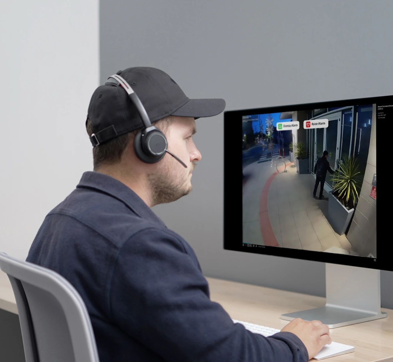 Verkada Horn Speaker | Talk-Down Deterrence Speaker