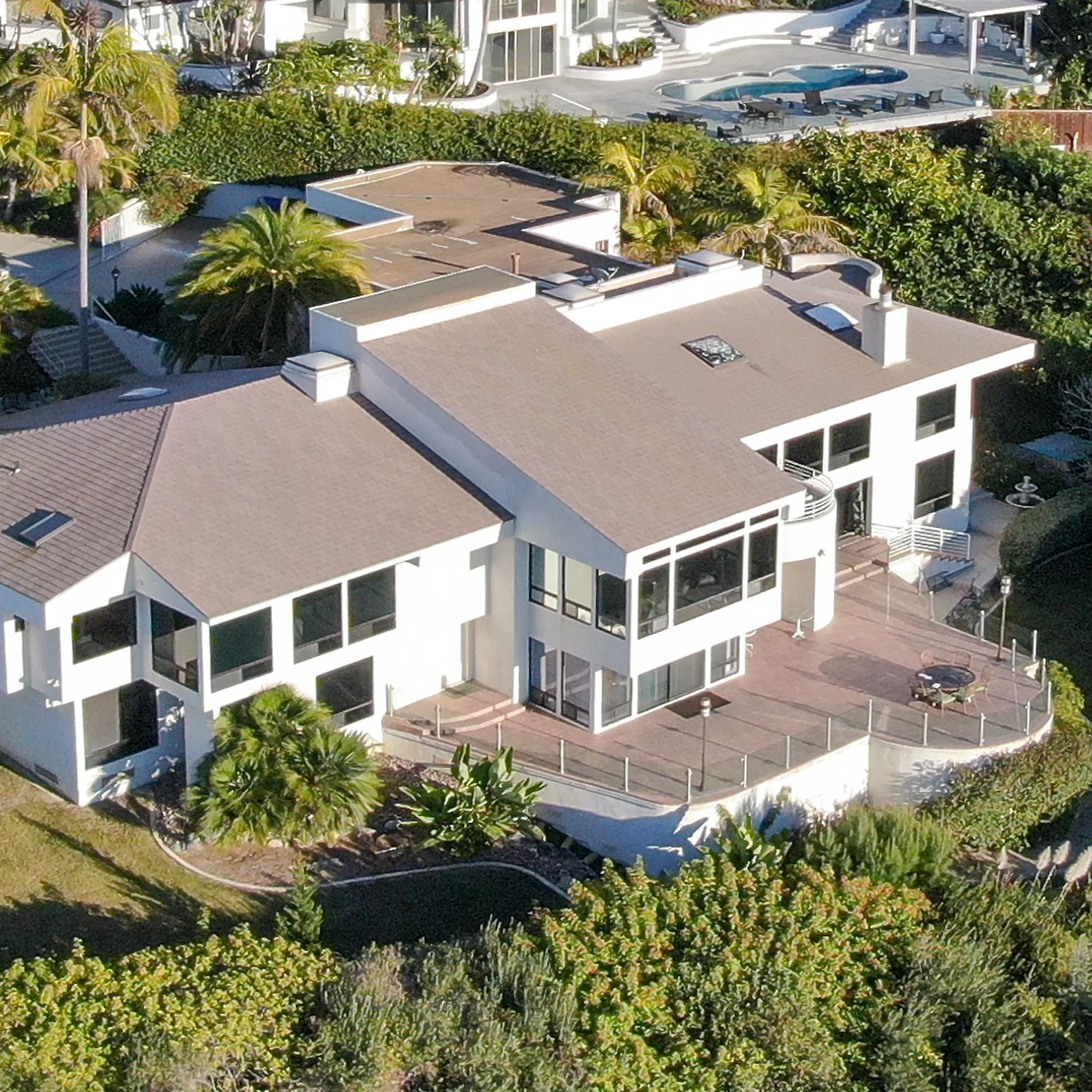 Executive Security and Protection | Cameras, Access Control, Mobile ...